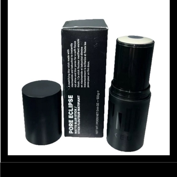 Milk Makeup | Makeup | Milk Makeup Pore Eclipse Mattifying Blurring ...